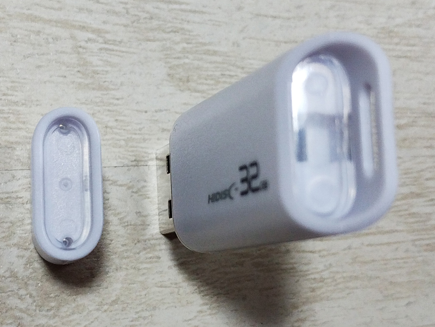 ダイソーのUSBフラッシュメモリ売り場はどこ？・550円は安い？磁気研のHIDISC容量32GB | いろいろやってみる！